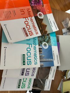 Mathematics in focus 1B, 興趣及遊戲, 書本 & 文具, 教科書 - Carousell