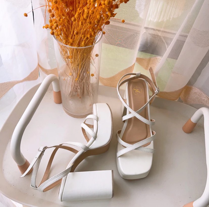 RUSH platform high heels white 4 inch, Women's Fashion, Footwear, Heels ...