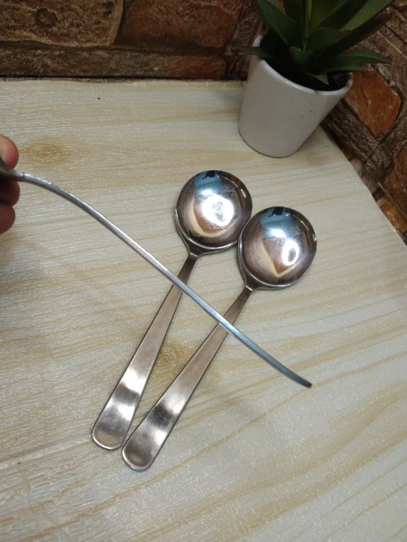 Stainless steel japan sendok sup bulat, Kitchen & Appliances di Carousell