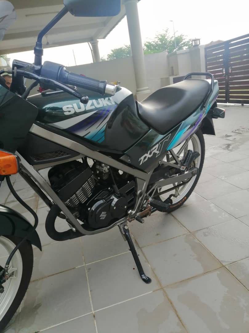 Suzuki txr 2 stroke 2t, Motorbikes on Carousell