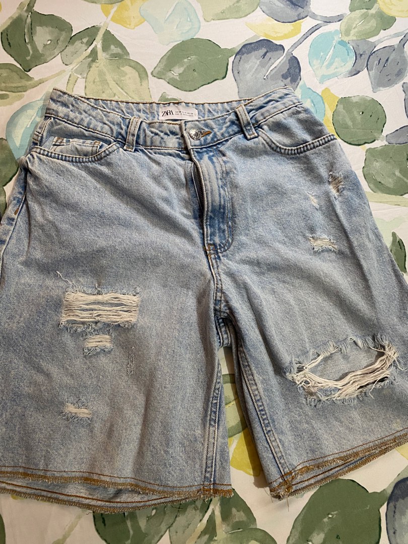 Zara Denim Jorts Ripped, Women's Fashion, Bottoms, Shorts on Carousell