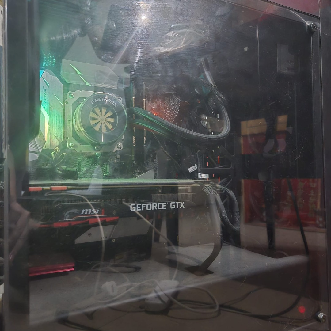 電競主機 32GB RAM/I7 8700K/GTX 1080Ti 11GB/1TB SSD, 電腦＆科技, 桌上電腦 - Carousell