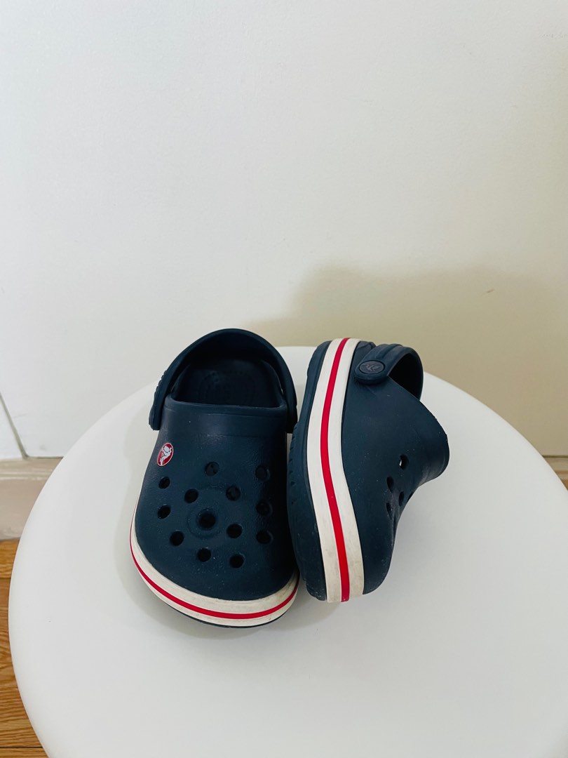 Crocs Navy Blue C7, Babies & Kids, Babies & Kids Fashion on Carousell