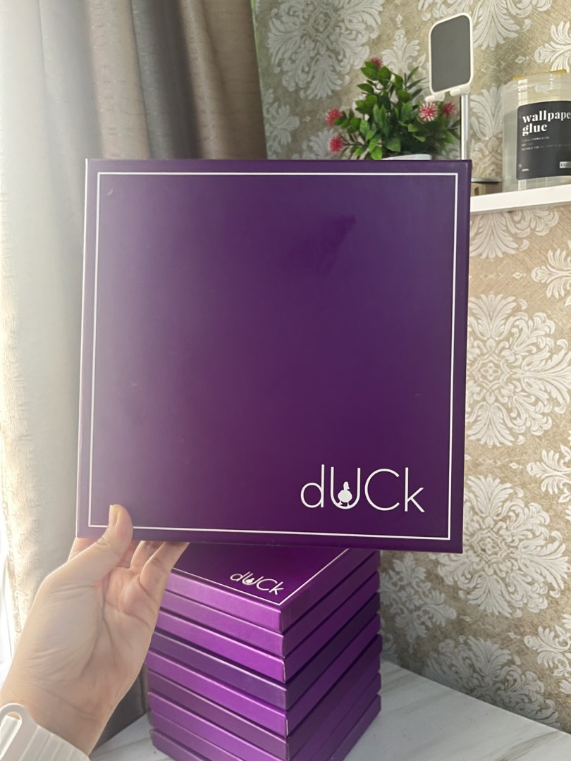 dUCk Packaging Box, Women's Fashion, Muslimah Fashion, Hijabs on Carousell