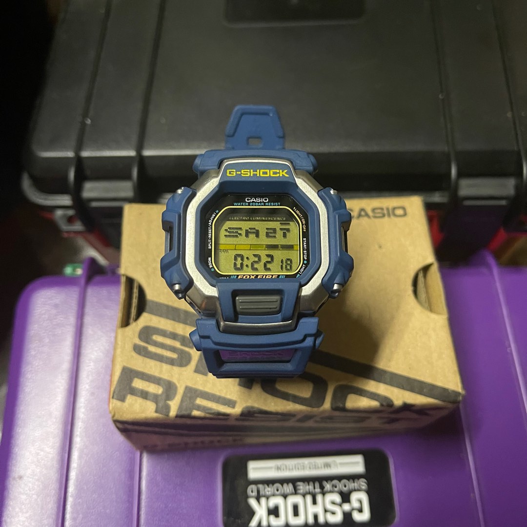 Dw8110 gangster, Men's Fashion, Watches & Accessories, Watches on Carousell