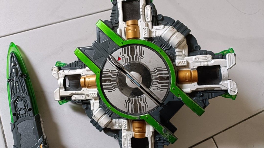 DX Kamen Rider W Xtreme Weapon, Hobbies & Toys, Toys & Games on Carousell