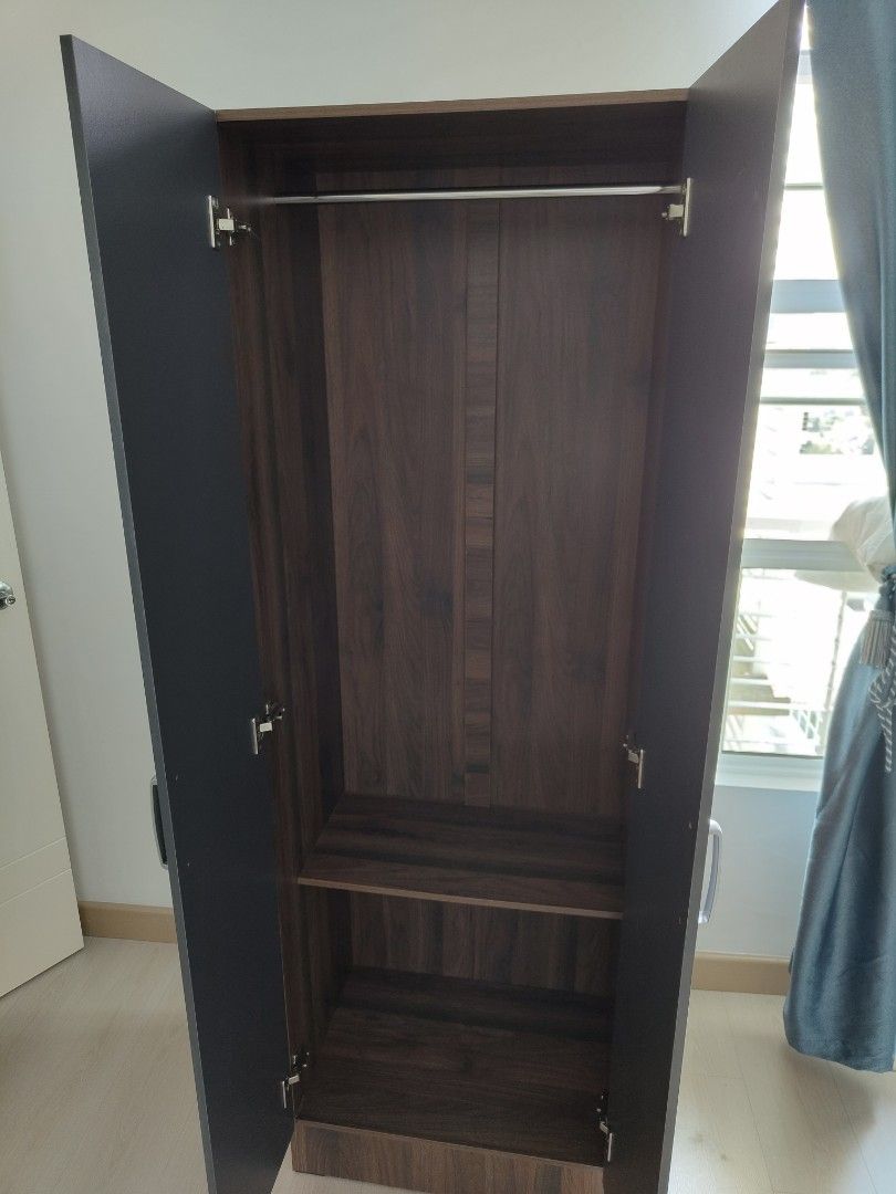 Free Single Person Wardrobe, Furniture & Home Living, Furniture ...
