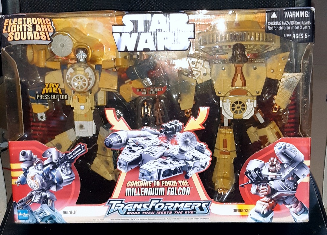 HASBRO STAR WARS TRANSFORMERS MILLENIUM FALCON + Han Solo Chewbacca ...