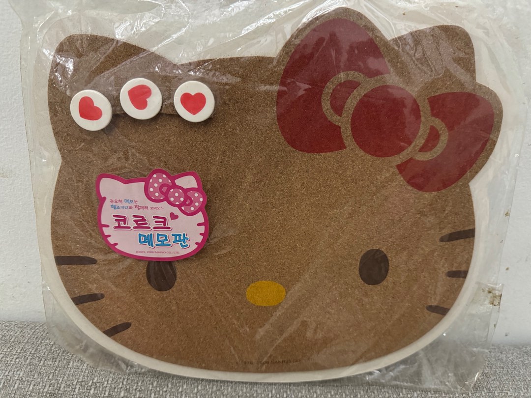 Hello kitty memo board, Hobbies & Toys, Stationary & Craft, Stationery ...