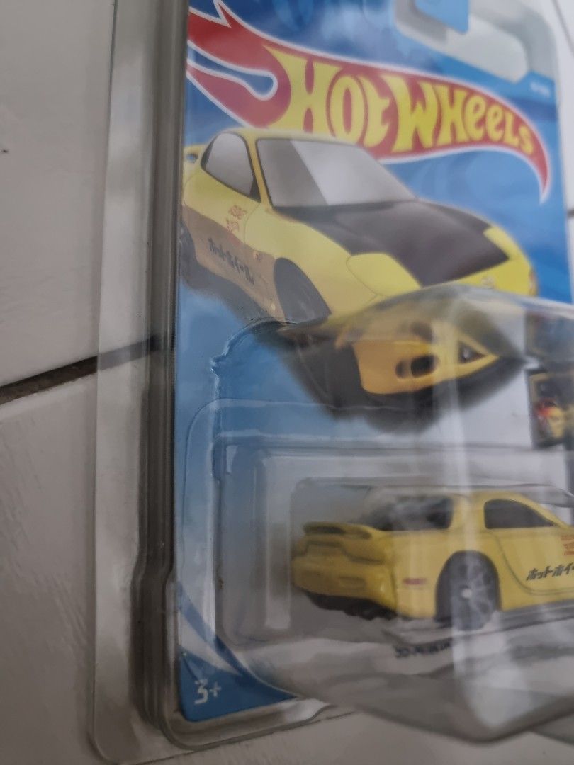 Hotwheels 95' Mazda RX7 Yellow, Hobbies & Toys, Toys & Games on Carousell