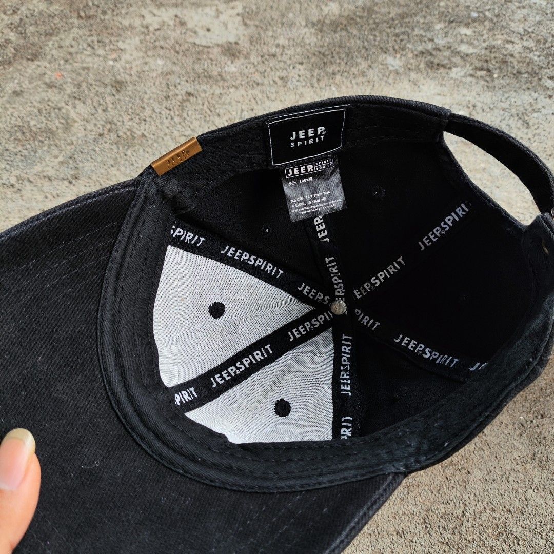 JEEP Topi Logo Besi, Fesyen Pria, Aksesoris, Topi di Carousell