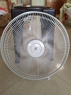 KDK Wall Fan M30CS, Furniture & Home Living, Lighting & Fans, Fans on ...