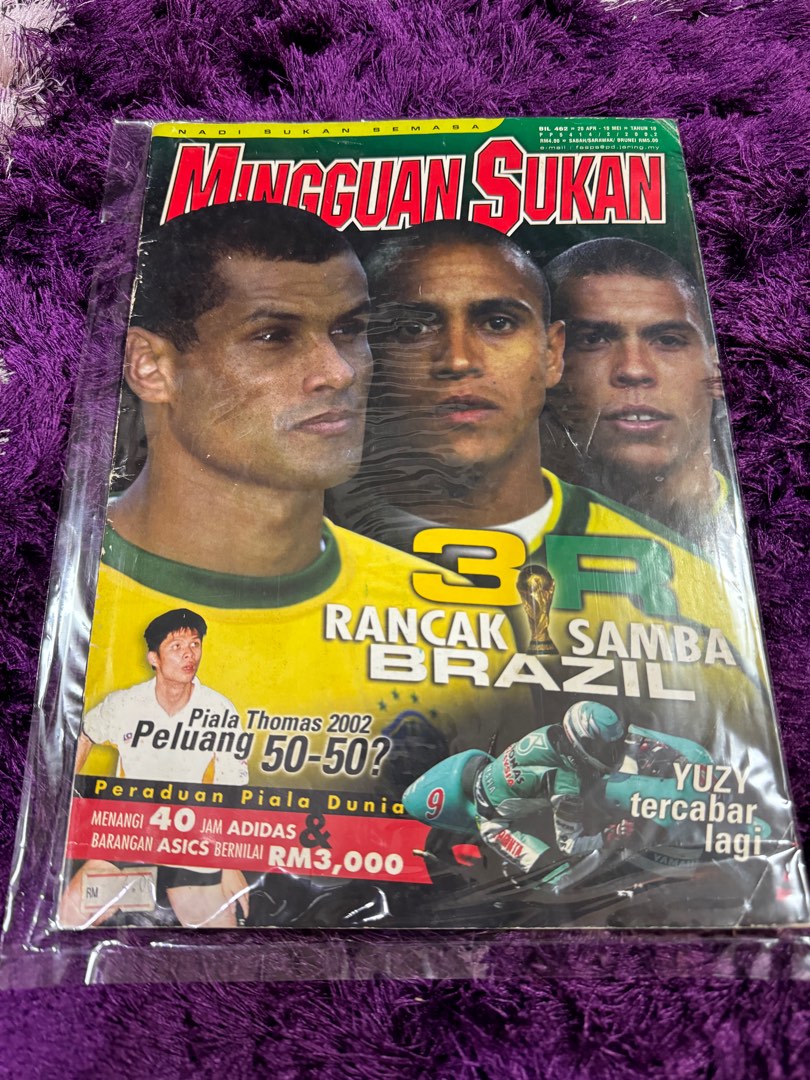 Majalah Mingguan Sukan 2002, Hobbies & Toys, Books & Magazines ...