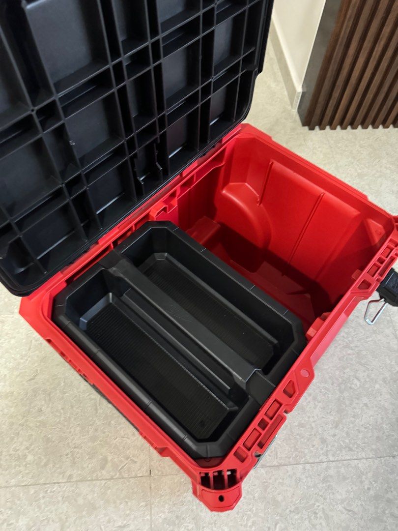 Milwaukee pack out rolling tool box, Furniture & Home Living, Home ...