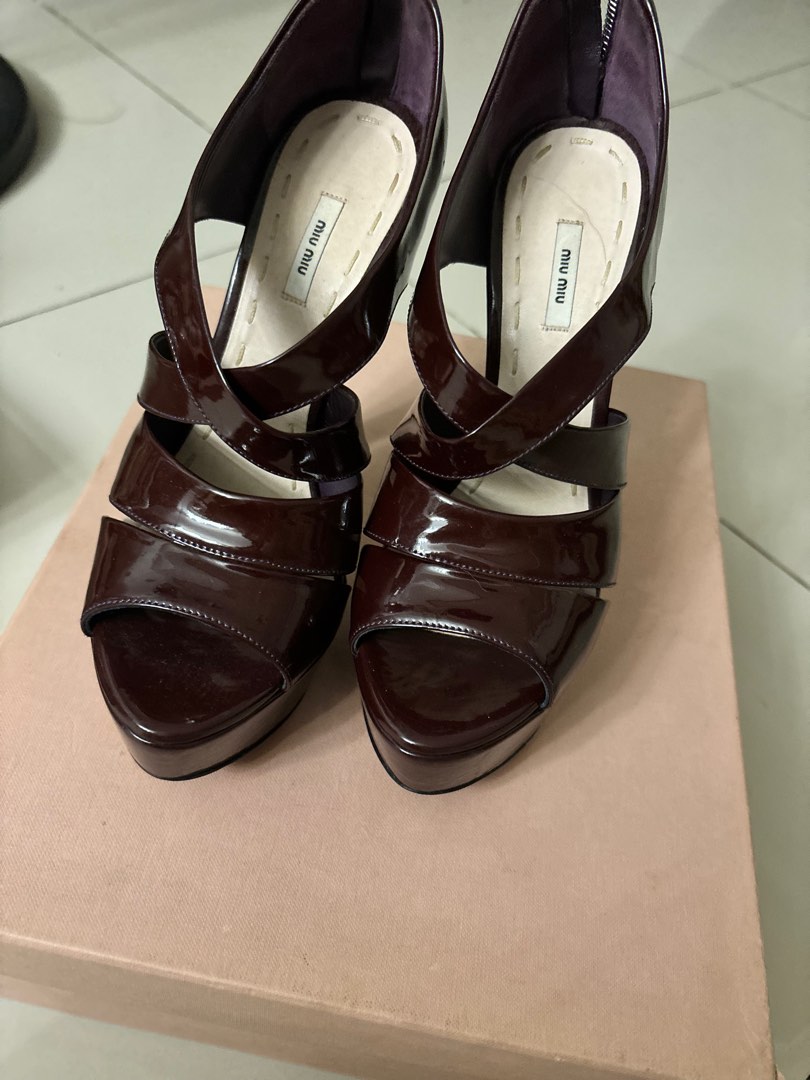 Miu Miu Heels, Women's Fashion, Footwear, Heels on Carousell