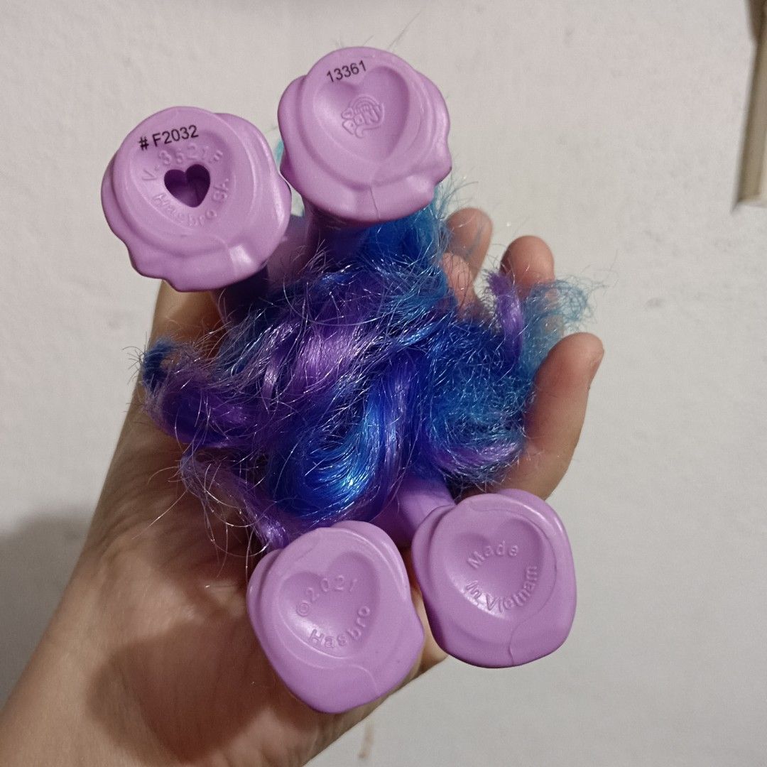 My Little Pony Izzy Moonbow, Babies & Kids, Infant Playtime on Carousell