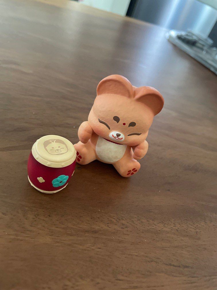 popmart(red dino), random pompompurin figure, pop mart bear with drum ...