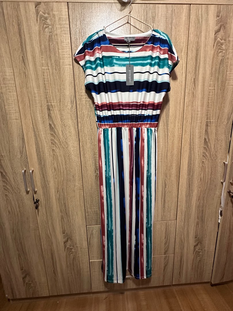 Principles Maxi Dress, Women's Fashion, Dresses & Sets, Dresses on ...