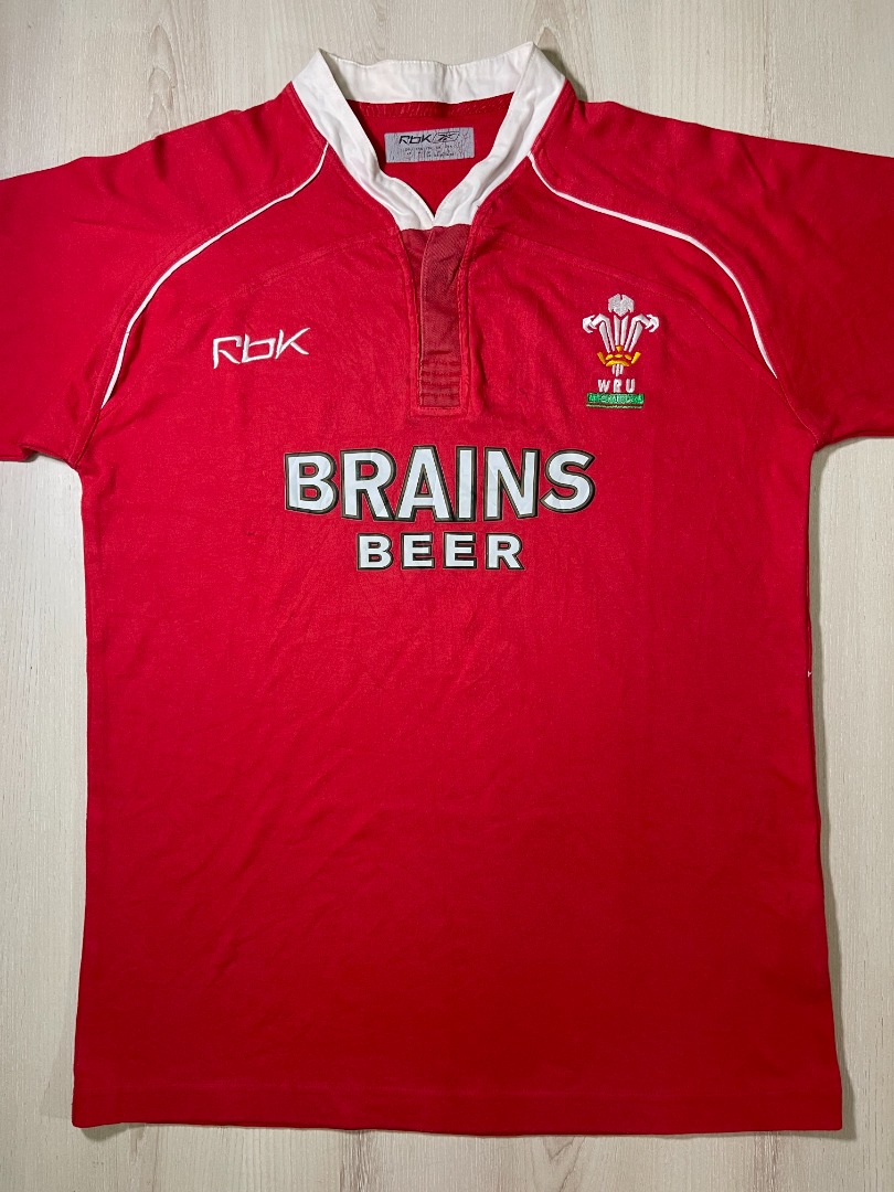 Reebok 2006 Wales Rugby Home Jersey #DT Used, Men's Fashion, Activewear ...