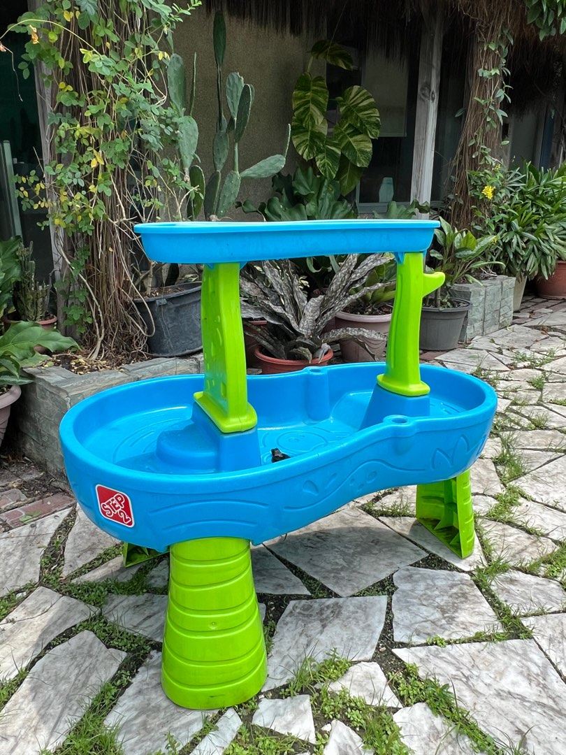 Step 2 Water Table, Babies & Kids, Infant Playtime on Carousell