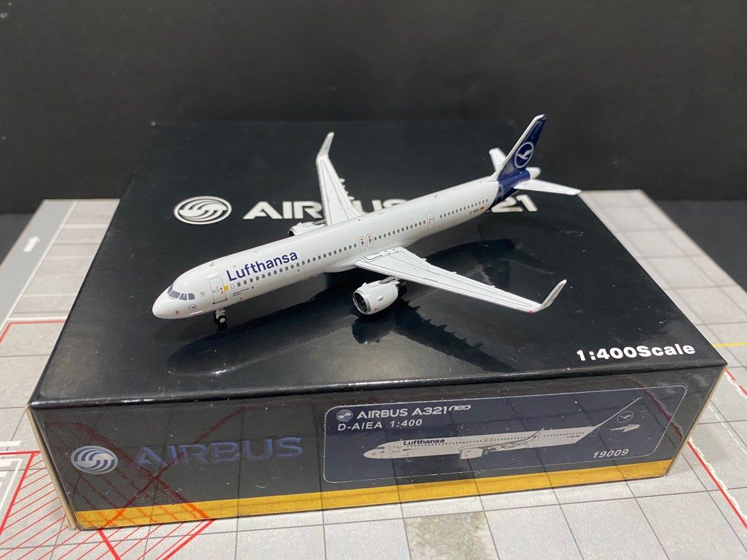 1/400 LUFTHANSA Airlines A321neo (D-AIEA) 1/400 Panda Model AIRBUS nt ...
