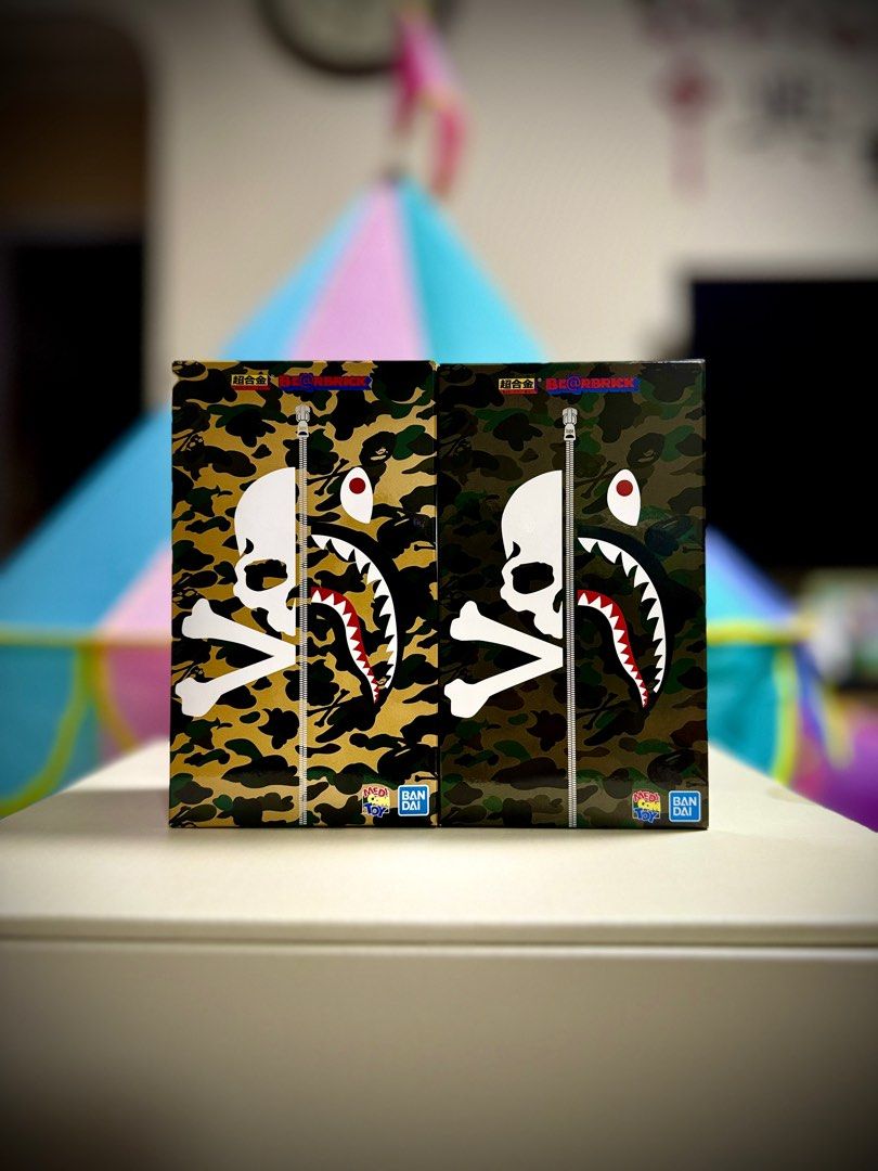 BEARBRICK x MASTERMIND vs BAPE SUPER ALLOY 200%, Hobbies & Toys, Toys ...