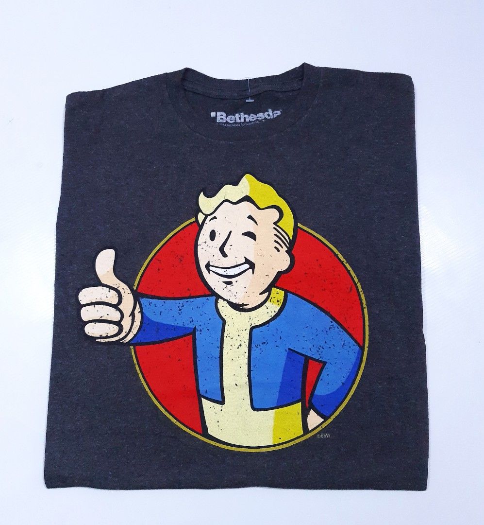 Bethesda Fallout Vault Cartoon Boy ( M ), Men's Fashion, Tops & Sets ...