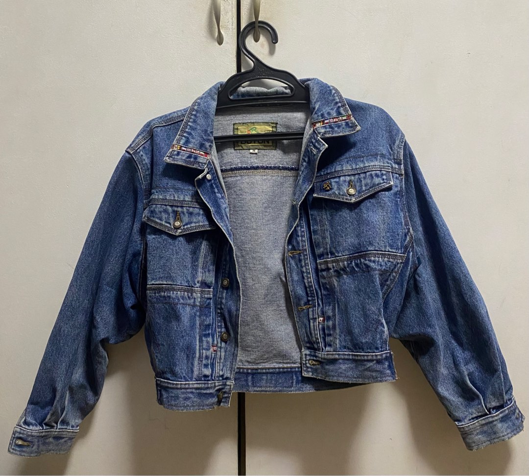 BOTON semi-crop denim jacket, Women's Fashion, Coats, Jackets and ...