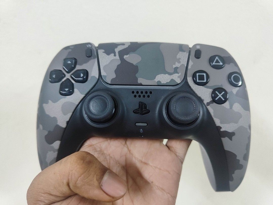 Dualsense camo used, Video Gaming, Gaming Accessories, Controllers on ...