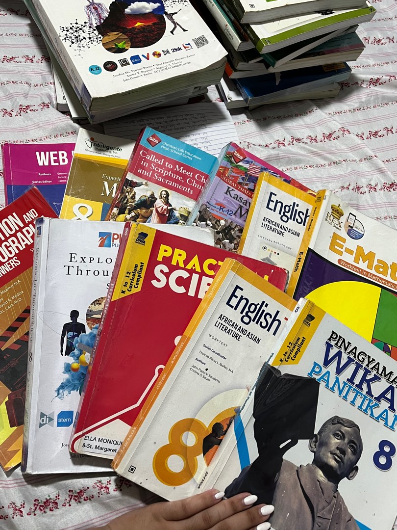 Grade 8 Books, Hobbies & Toys, Books & Magazines, Textbooks on Carousell