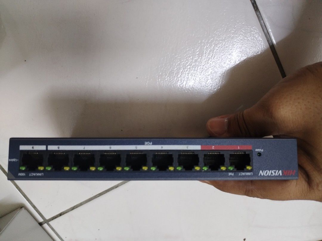 HIK Vision Ethernet Switch (POE), Computers & Tech, Parts & Accessories ...