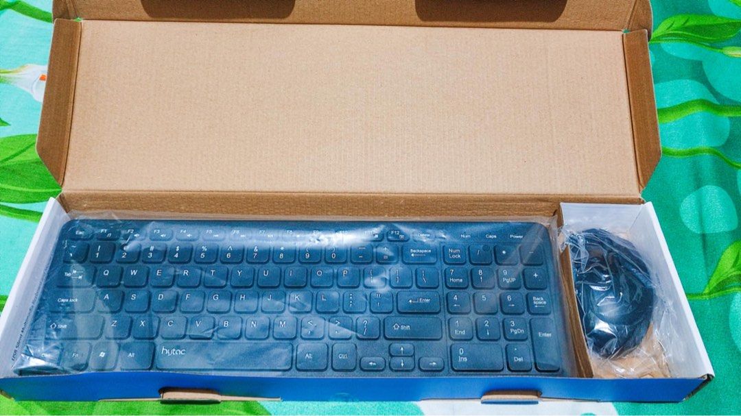 Hytac Ultra-Slim Wireless Multimedia Silent Keyboard and Mouse Combo ...