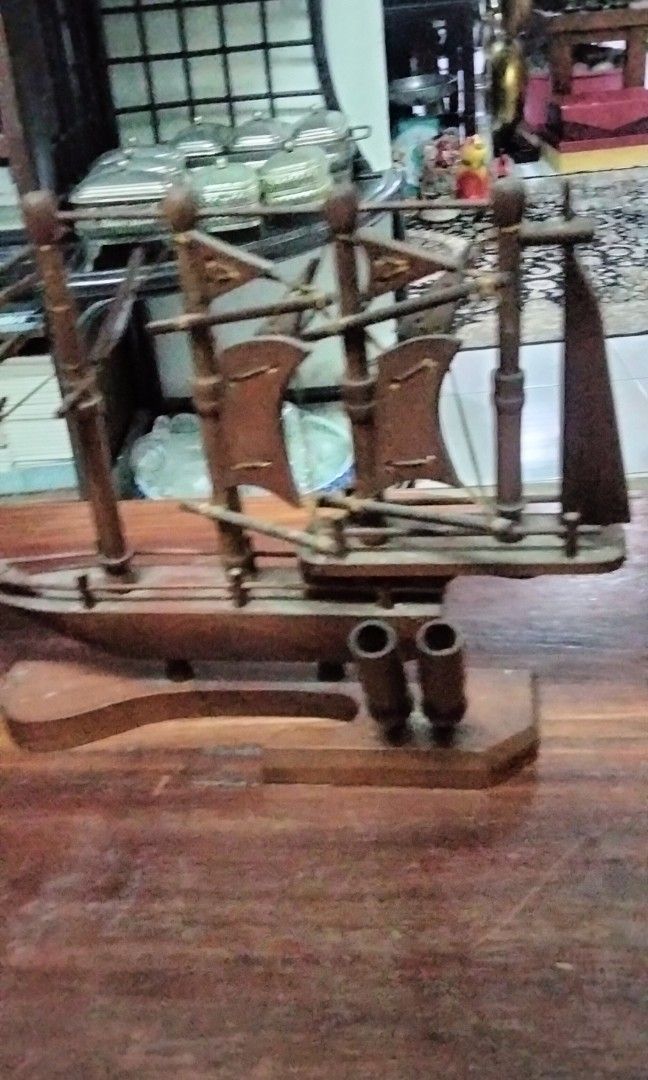 Kapal layar kayu Antique A1, Hobbies & Toys, Stationery & Craft ...