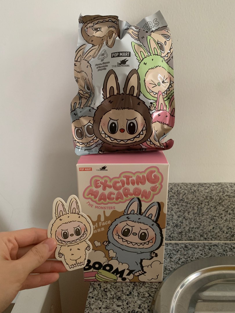 Labubu macaroon POPMART, Toys & Collectibles, Lainnya di Carousell