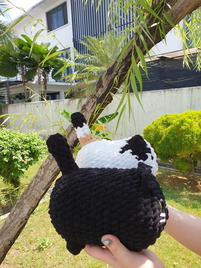 LOAF CAT CROCHET AMIGURUMI, Hobbies & Toys, Stationery & Craft ...