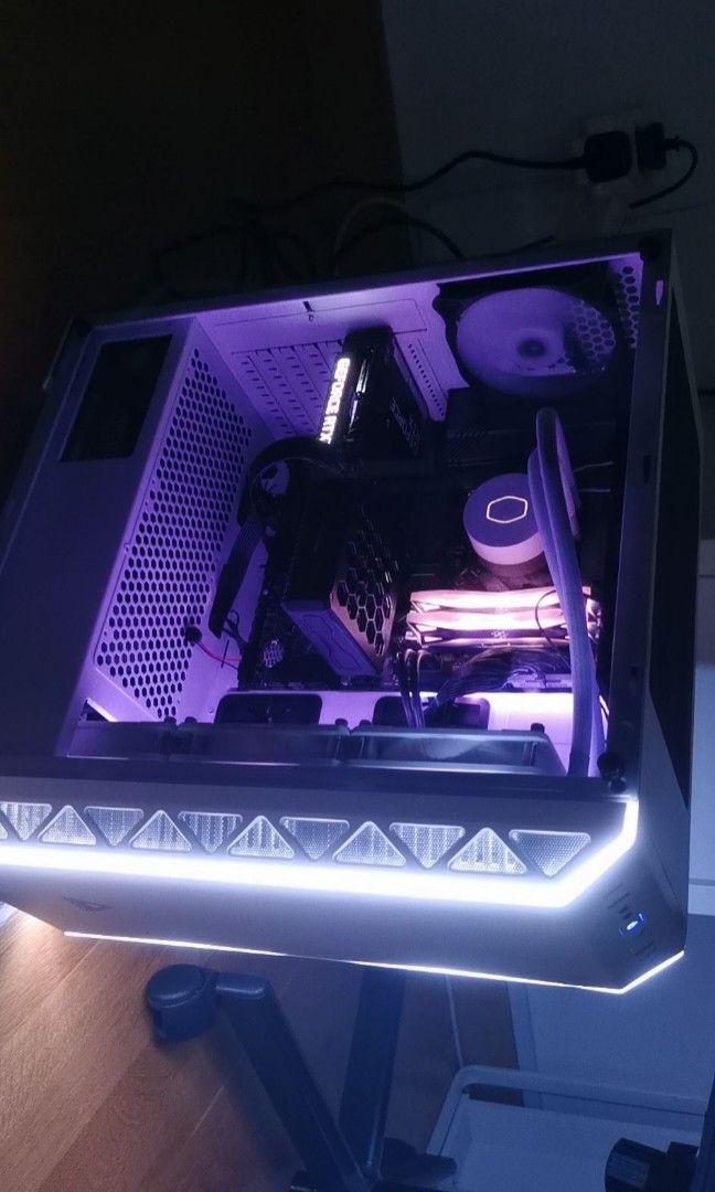 Montech AIR 900 ARGB White, Computers & Tech, Desktops on Carousell