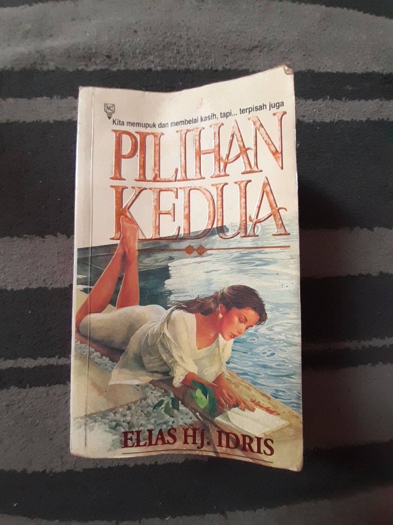 Novel Malay Fiction Novel Pilihan Kedua Elias Hj. Idris, Hobbies & Toys ...