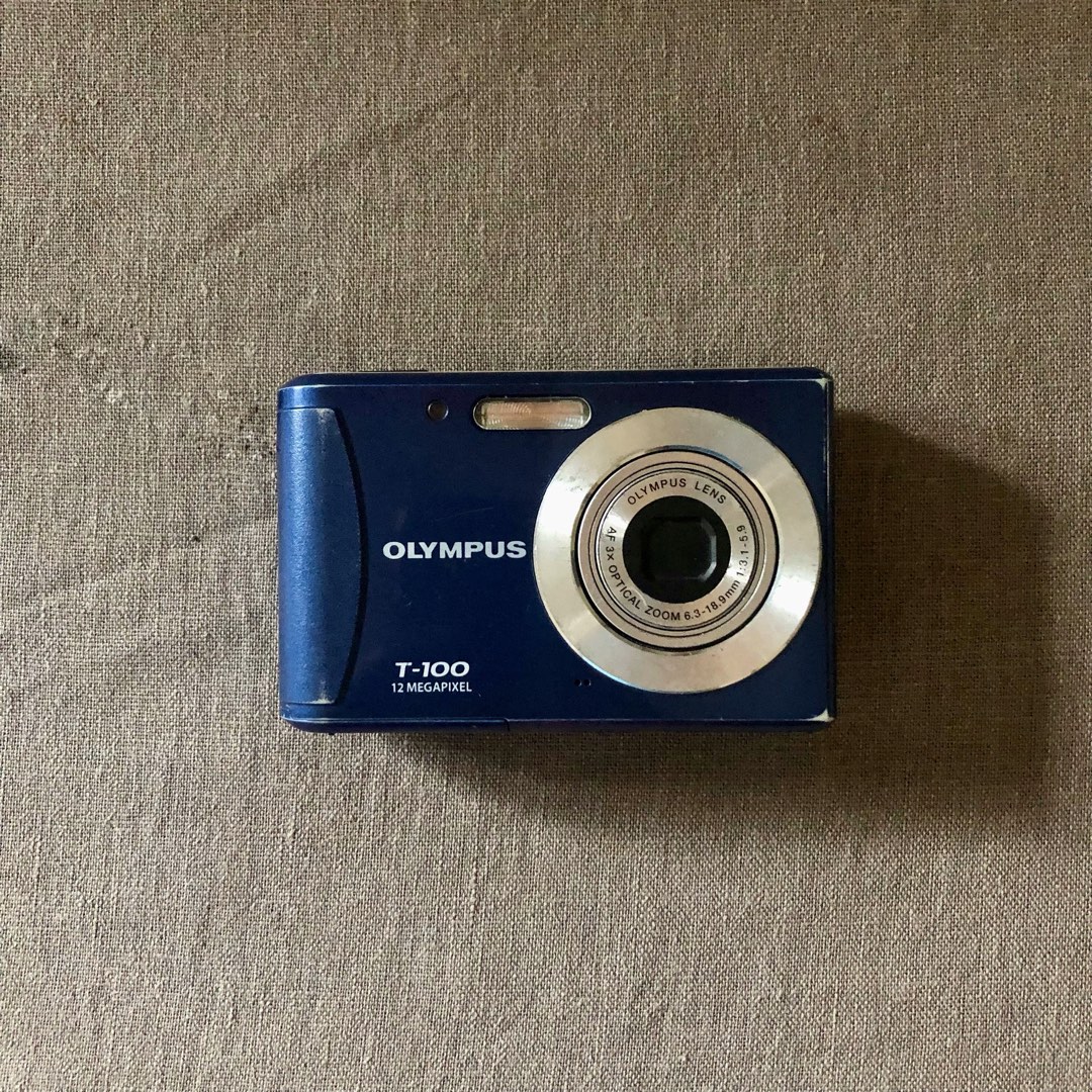 OLYMPUS T-100 BLUE DIGITAL CAMERA, Photography, Cameras on Carousell