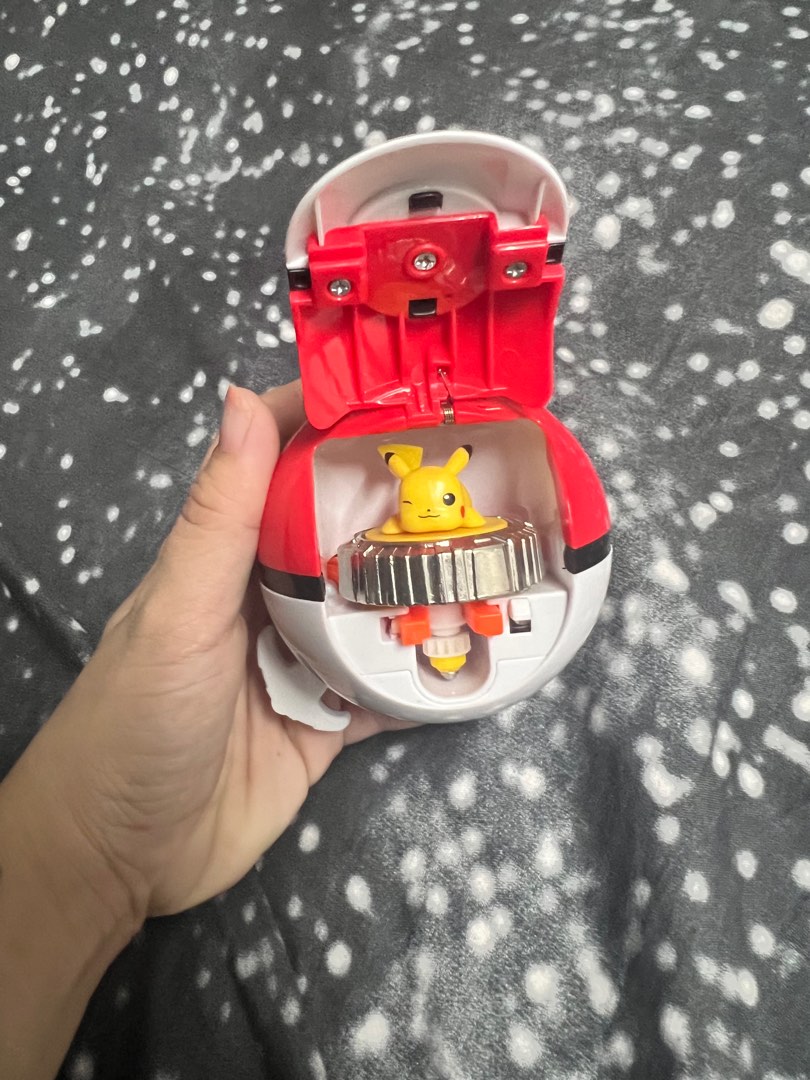Pokemon bayblade, Hobbies & Toys, Toys & Games on Carousell