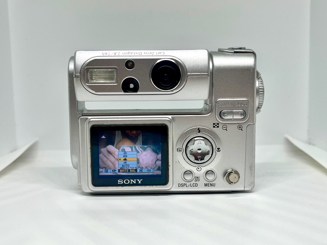 sony cybershot f77, Photography, Cameras on Carousell