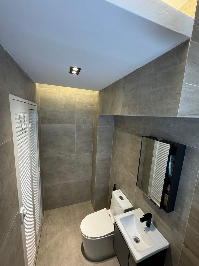 Tiling Services / toilet floor overlay / tiling contractor -tiling ...