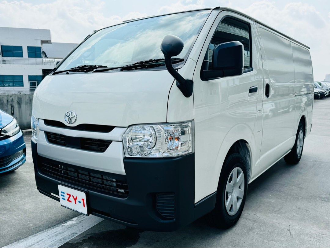 Toyota Hiace Toyota Hiace 2.0A Auto, Cars, Commercial Vehicles, Used on ...