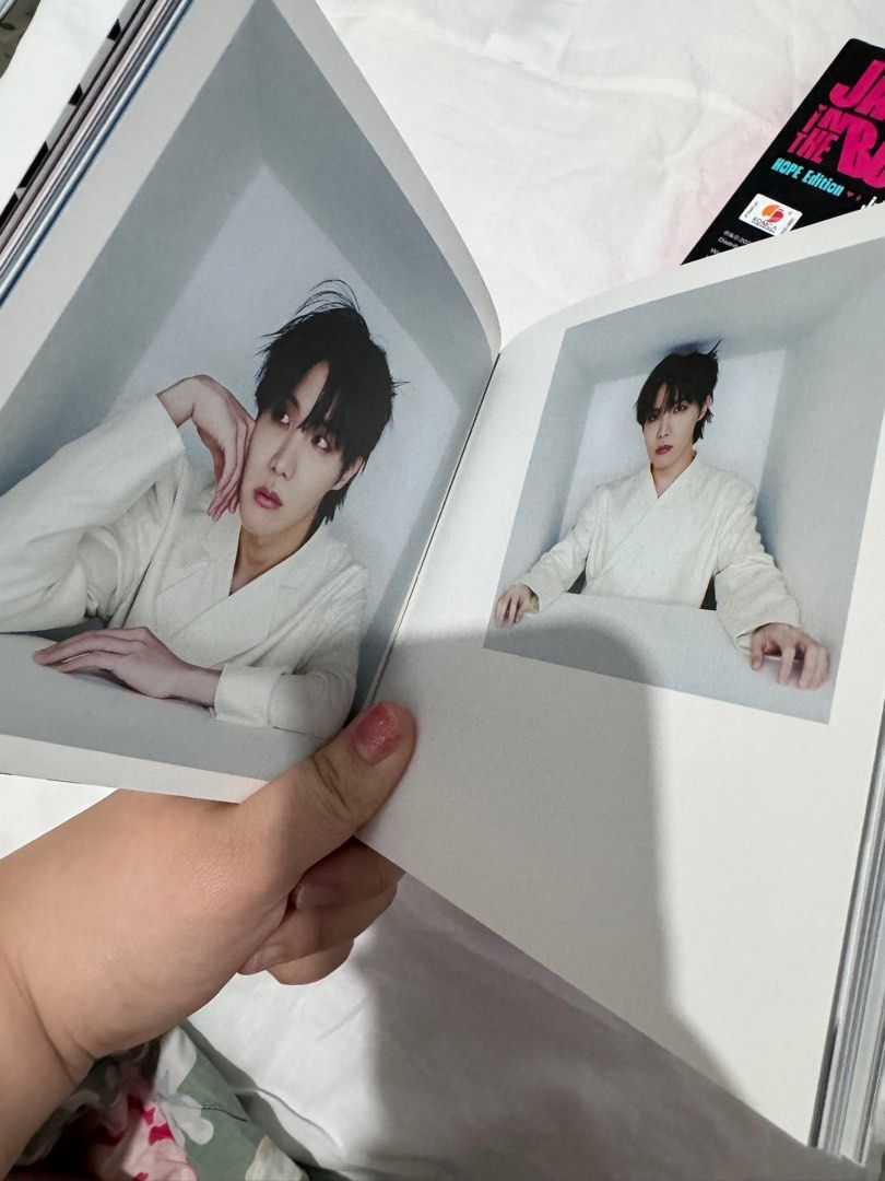 (Unsealed) BTS J Hope - JACK IN THE BOX (HOPE Edition), K-Wave di Carousell