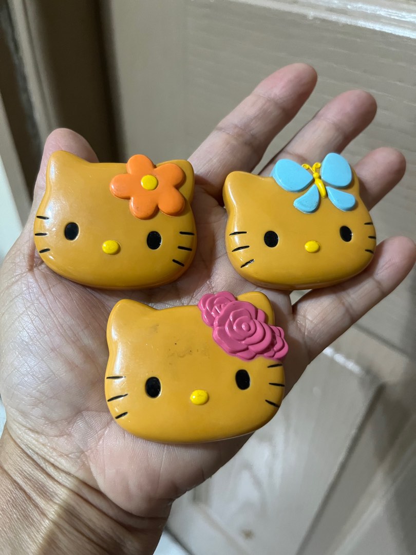 Vintage hello kitty ref magnet 3x, Everything Else, Others on Carousell