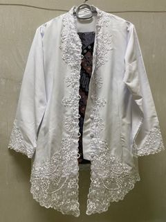 Kebaya white, Women's Fashion, Muslimah Fashion, Baju Kurung & sets on ...