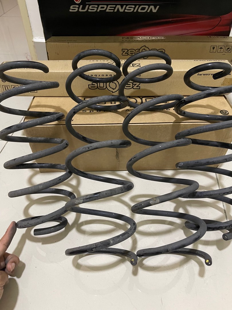 Yaris Absorber and spring original standard, Auto Accessories on Carousell