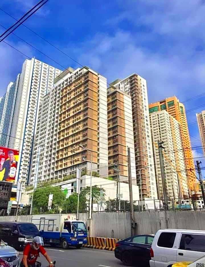 1BEDROOM CONDO IN MANDALUYONG RENT TO OWN PIONEER WOODLANDS NEAR SM ...