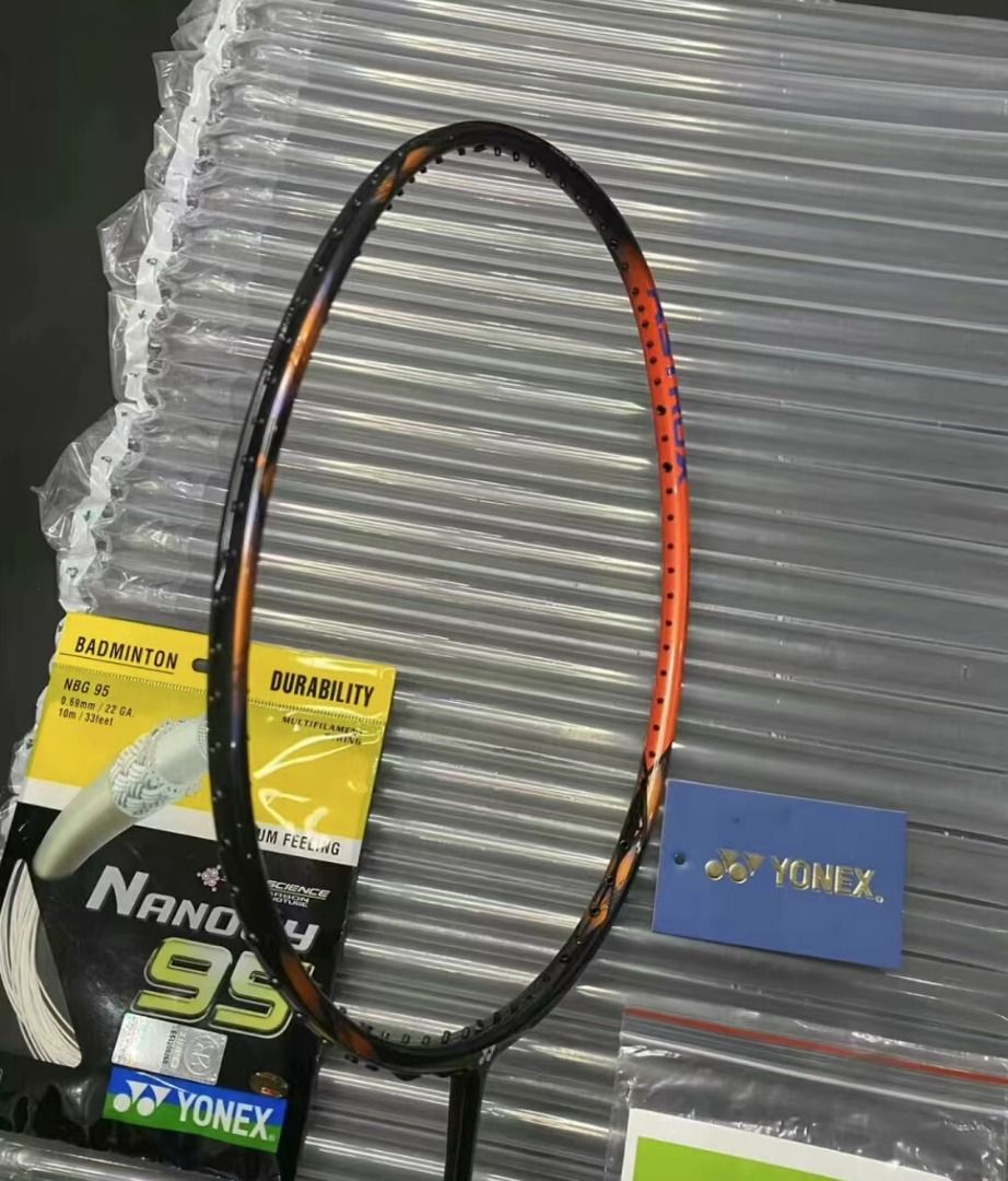 全新正貨 Yonex Ax 77 Pro 羽毛球拍 橙黑色, 運動產品, 運動與體育, 運動與體育 - 球拍和球類運動 - Carousell