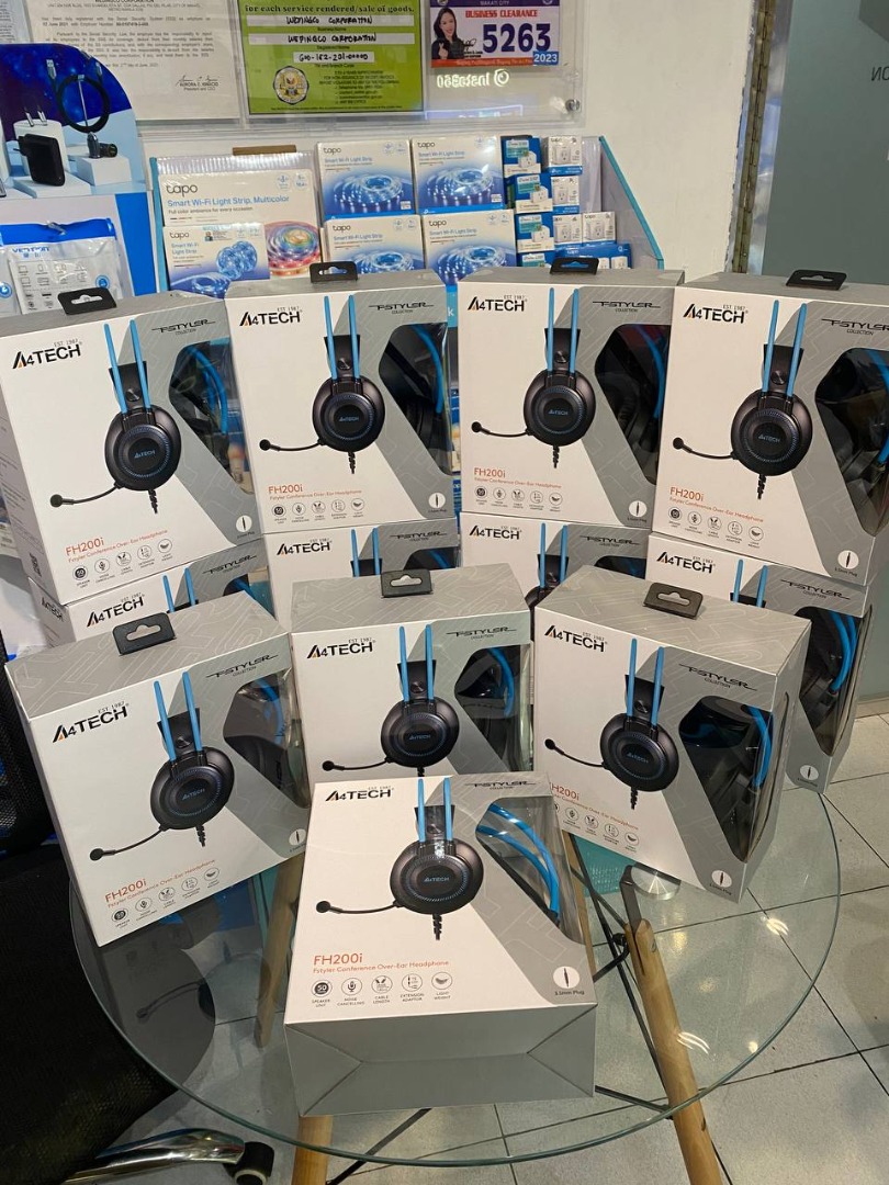 A4Tech FH200i Conference Over-Ear Headphone with Noise Cancelling Mic & Dual Jack Adapter Blue ...