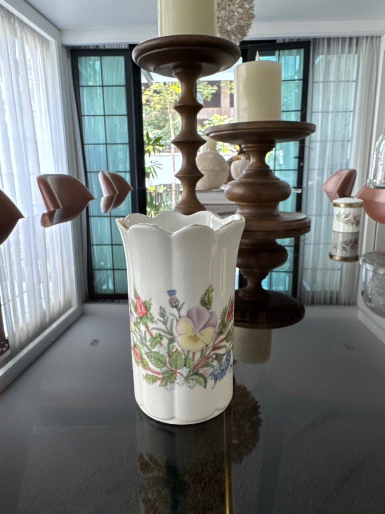 Aynsley wild Tudor vase, Furniture & Home Living, Home Decor, Vases ...